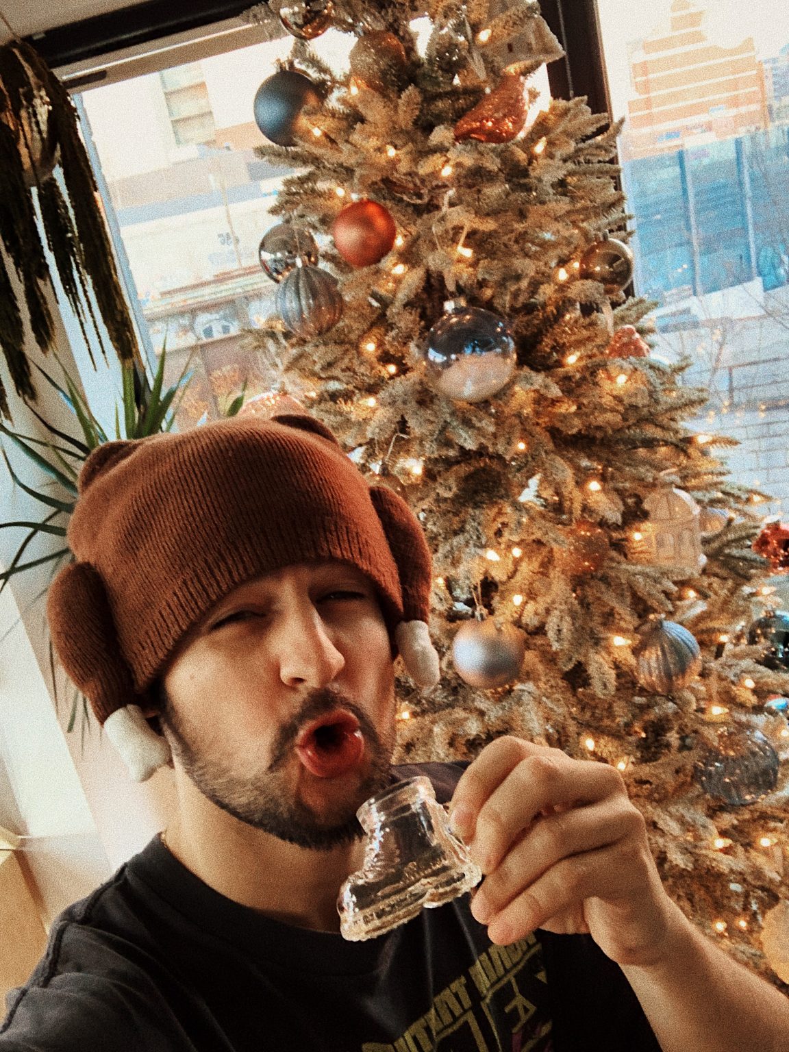 HOLR Chats with Canadian Actor Tyler Hynes