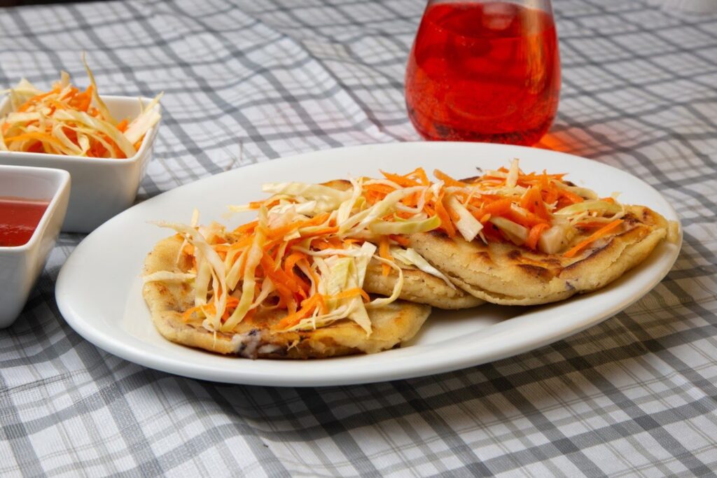 ATTENTION TORONTO: TRADITIONAL HOME MADE SOUTH AMERICAN FOOD YOU DON'T ...