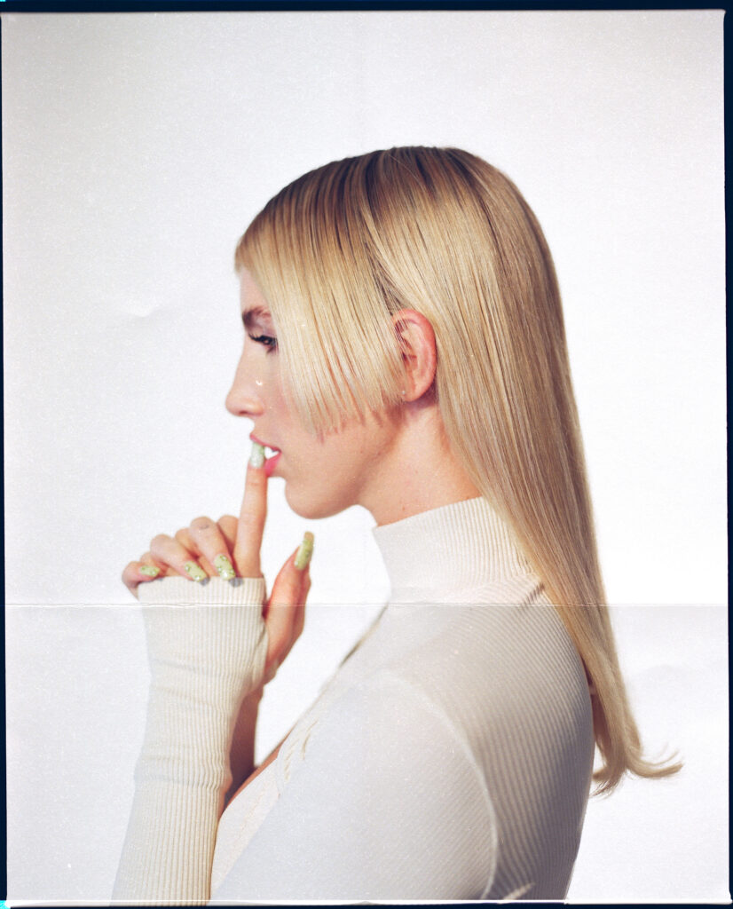 Ella Rosa Drops Single "English Man In New York"