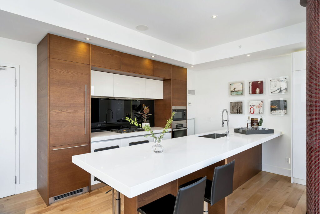 THE BLACK and WHITE OF GREEN HOMES with Real Estate Developer Tj Rinomato