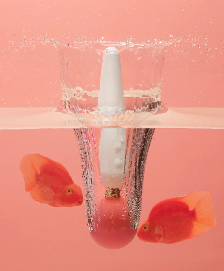 The GOOP Vibrator Everyone is Trying to get Their 'Hands' On