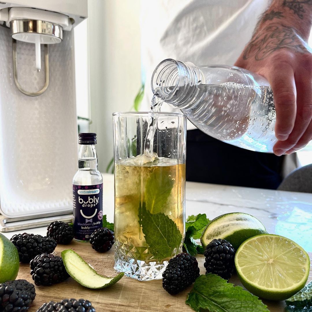 Enjoy this refreshing cocktail to kickstart your Summer!