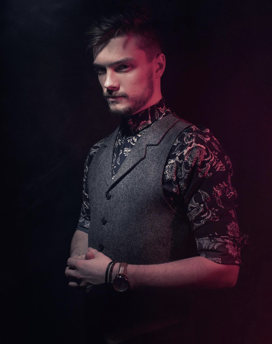 HOLR Chats with Cameron Gibson, Lead Magician at Jamie Allan’s ...