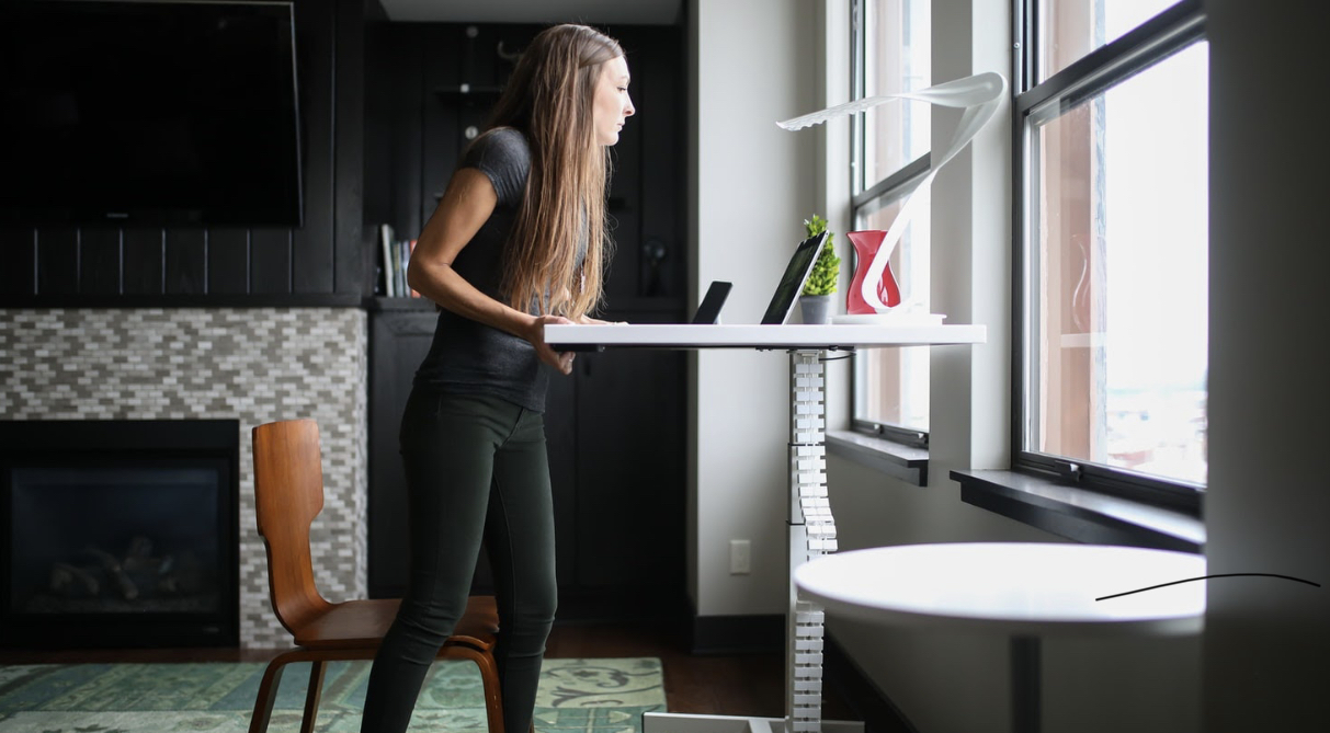 Reasons Why Buying A Standing Desk Is Great For Your Health