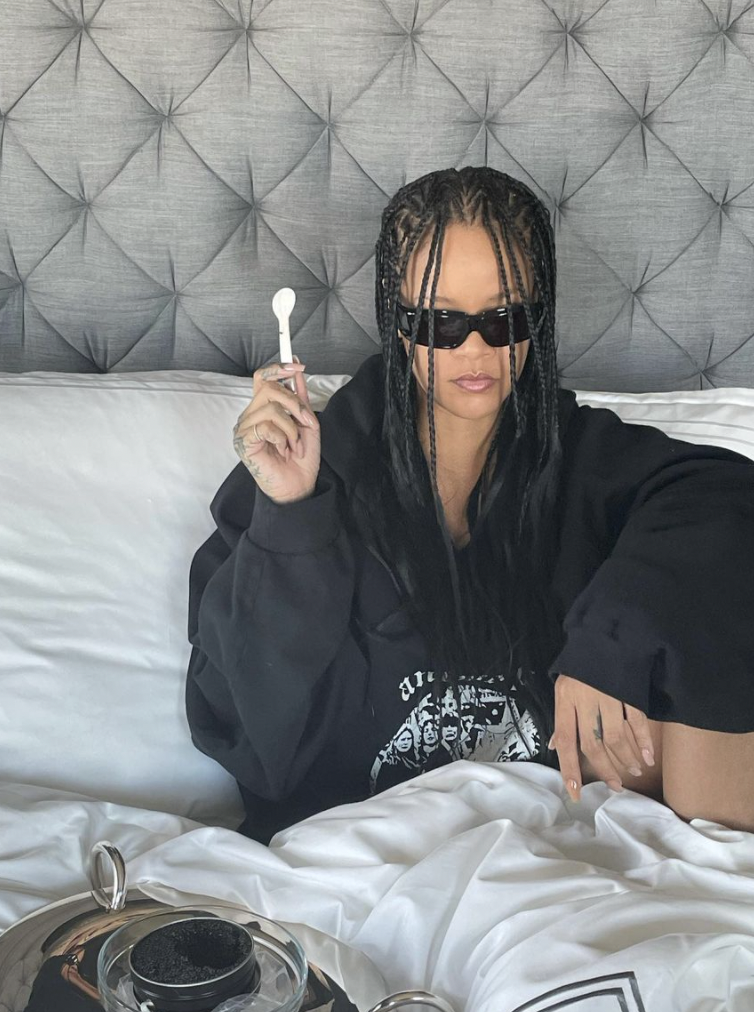 Rihanna put in the Work Work Work