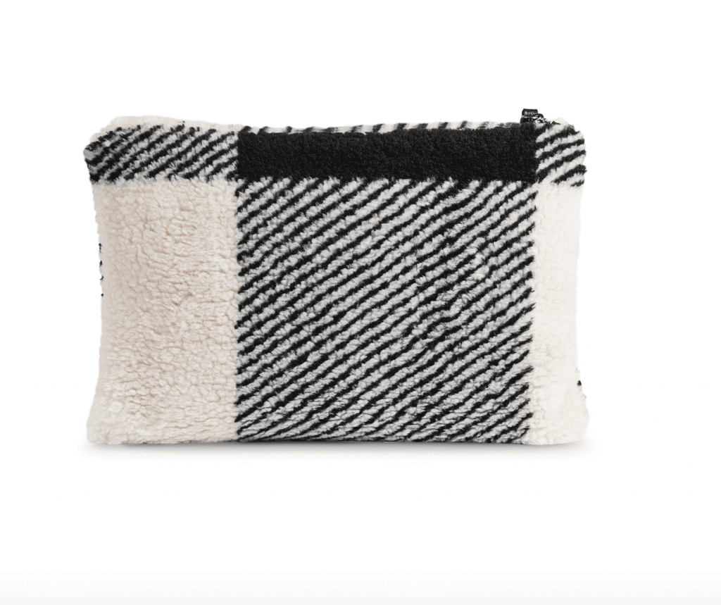 The Best Cozy Accessories to Ring in National Comfy Day