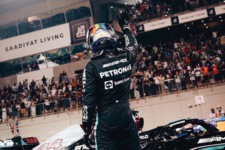 Sir Lewis Hamilton To Feature In A New Apple TV+ Documentary