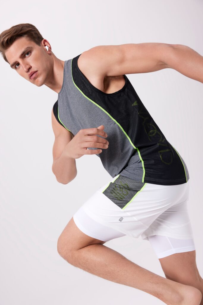 The Best Fathers Day Gifts For The Fit Dad