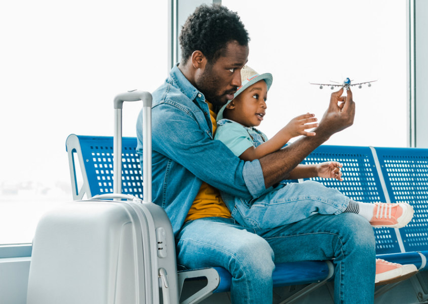 The Best Travel Gifts for Dad