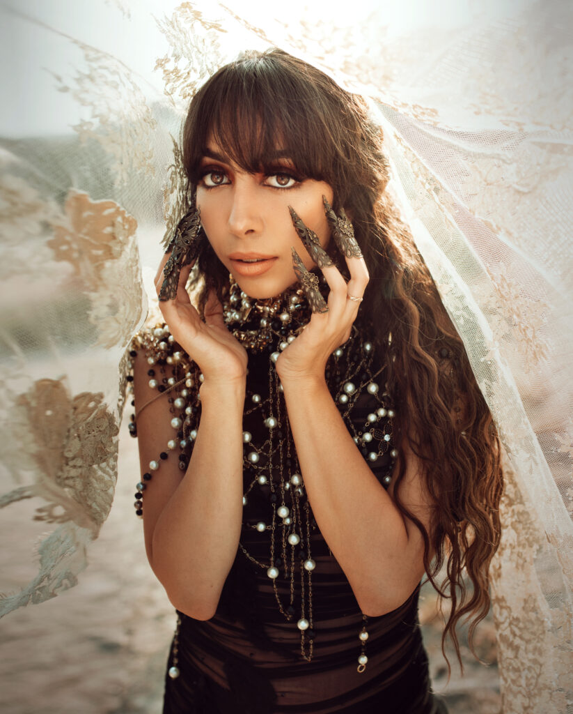 HOLR Chats: Singer/Songwriter Alisun On Her New Single And # ...