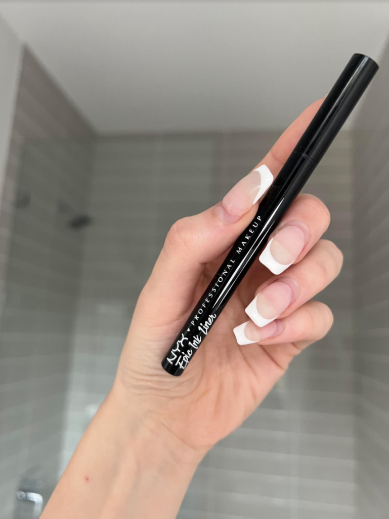 Get Ready With HOLR: Nighttime Glam Edition