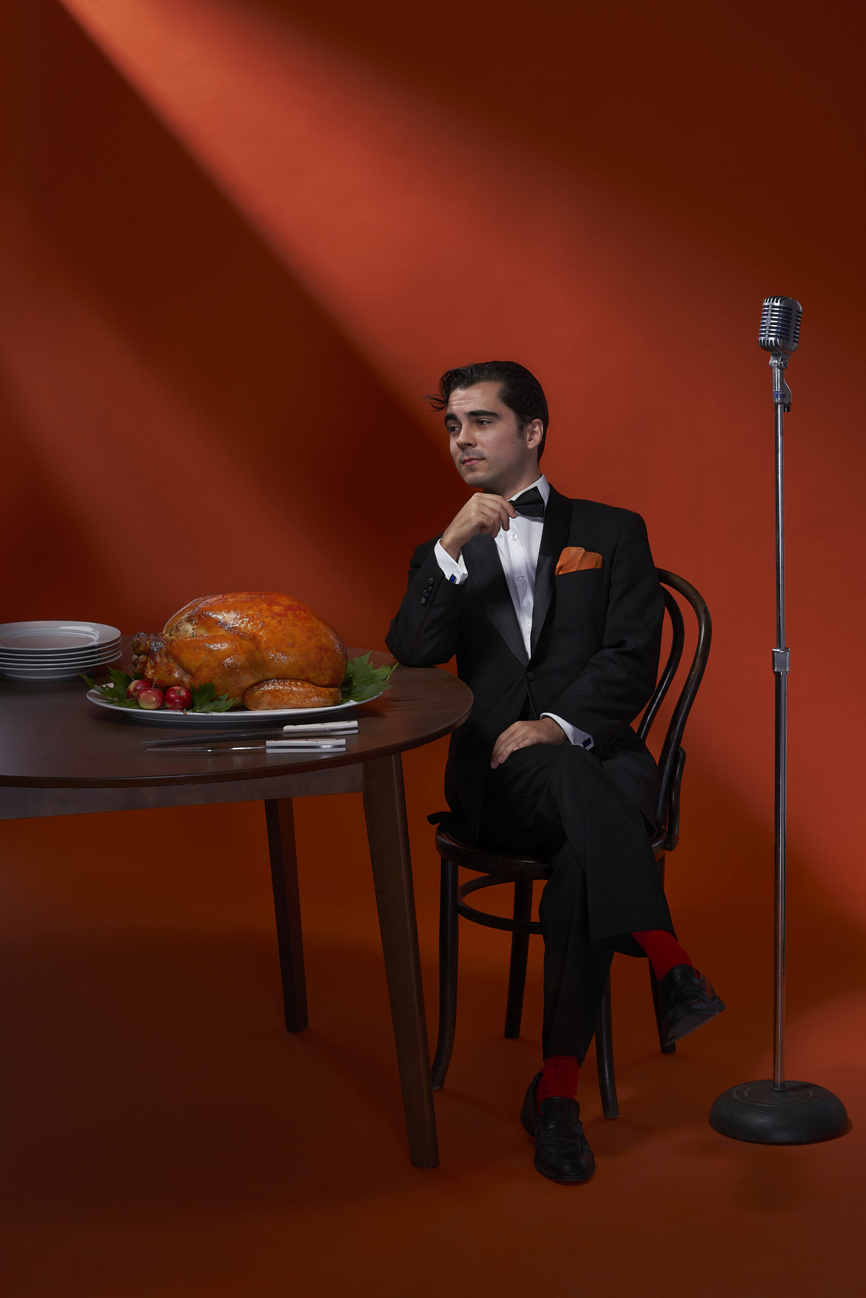 HOLR Chats: JUNO-Nominated Jazz Singer, Alex Bird, On His New Song "The ...