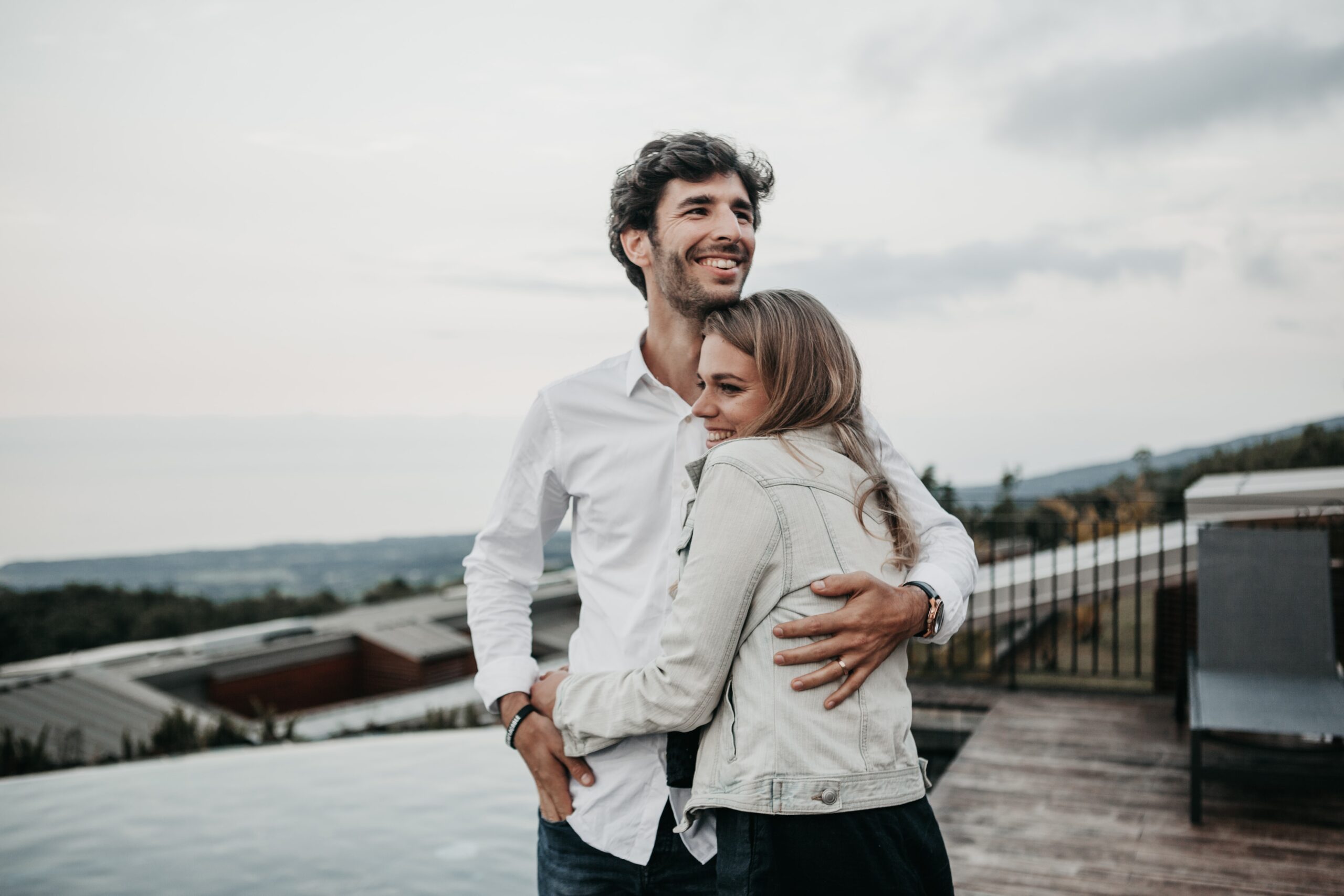 A Simple Guide To A Healthy Romantic Relationship