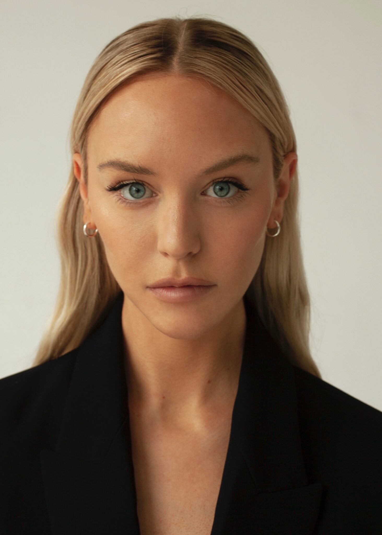 HOLR Chats: Paige Mobley On Netflix's Instant Dream Home And Starring In Love Virtually