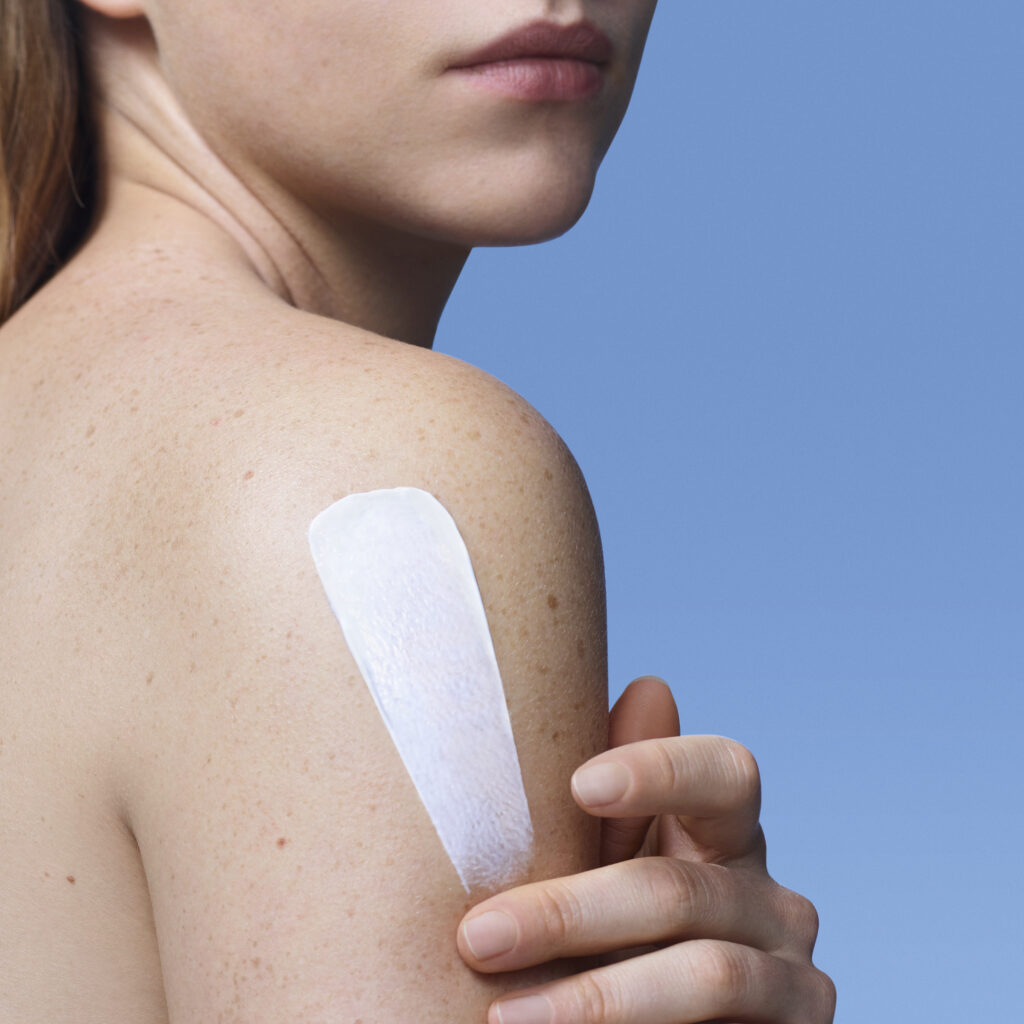 La Roche-Posay Continues To Fight With Care This World Cancer Day