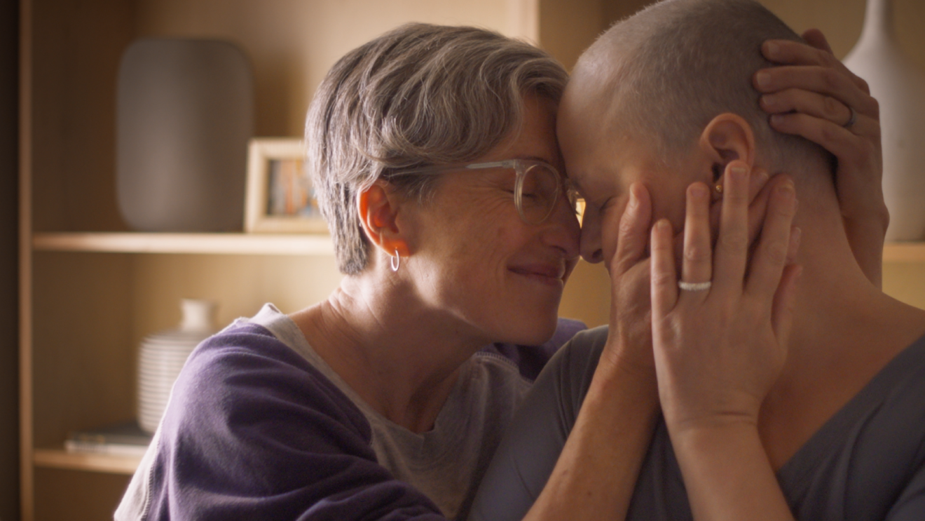 La Roche-Posay Continues To Fight With Care This World Cancer Day