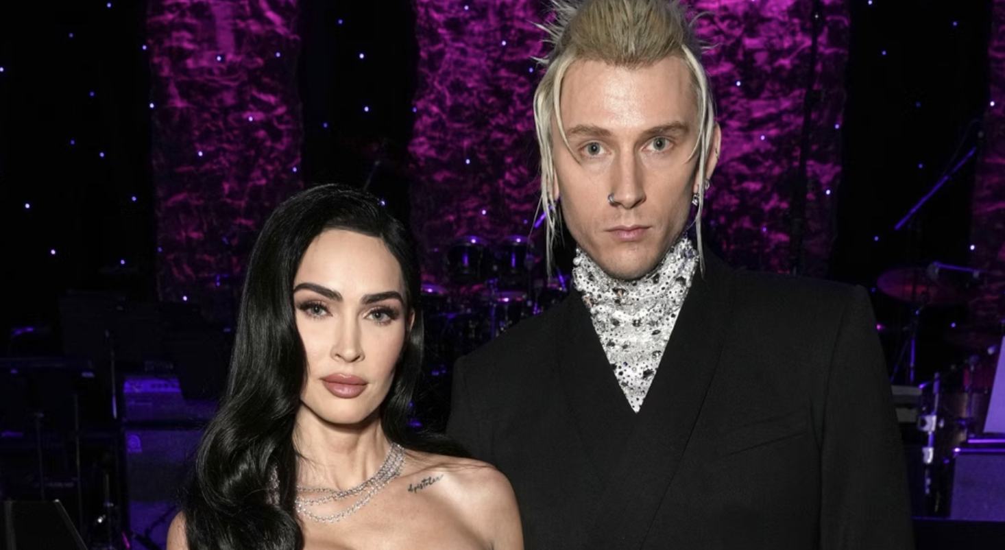 Megan Fox and Machine Gun Kelly Star Found Suspicious Messages On His ...
