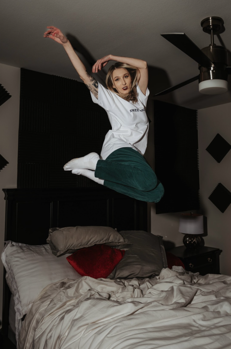 HOLR Chats: Brooklyn Michelle Talks New Summer EP 'Facade' And More!