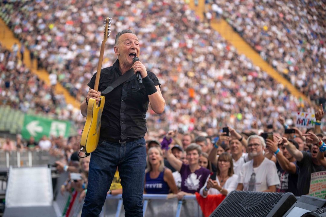 Bruce Springsteen Tour Postponed Explained