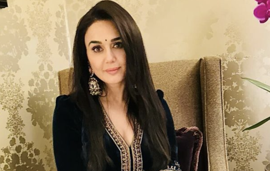 Preity Zinta Celebrates Diwali With UK Prime Minister-Rishi Sunak