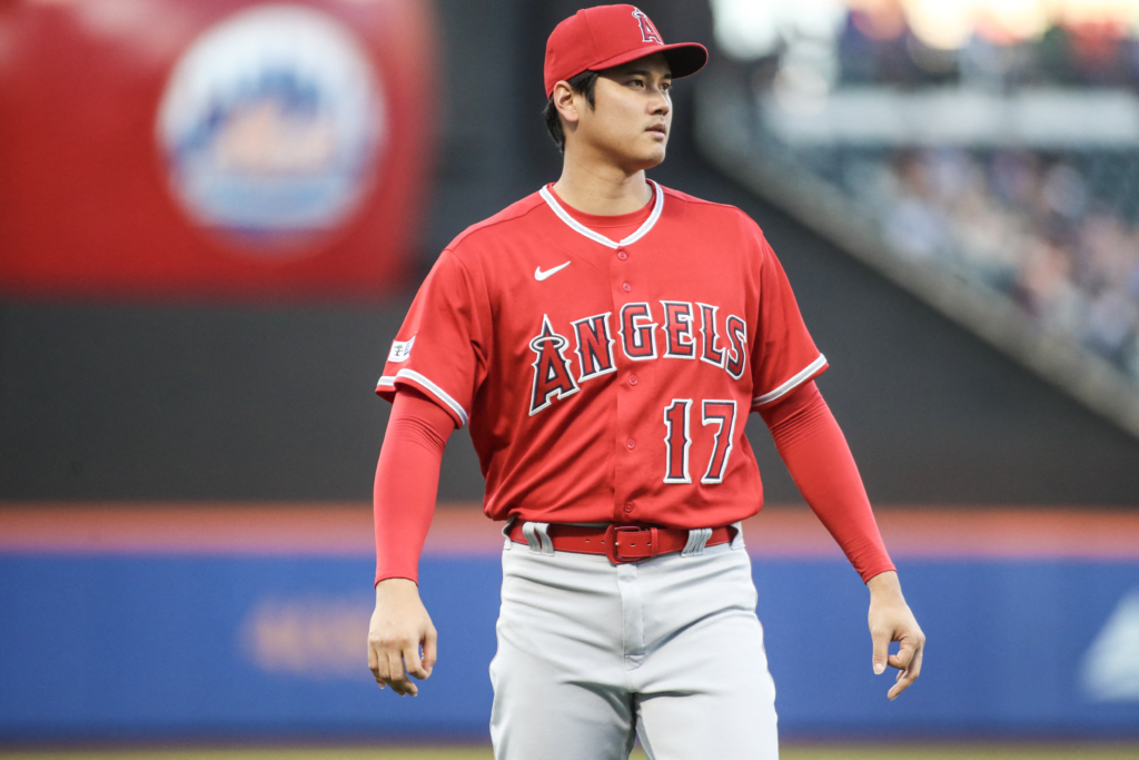Shohei Ohtani Contract Sign With Dodgers