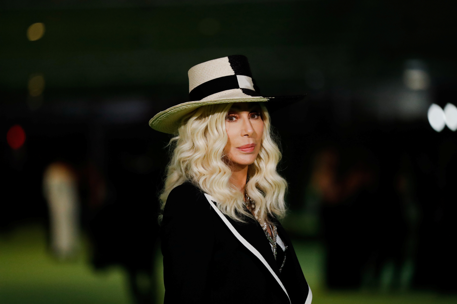 Cher, fully open to star in Mamma Mia! 3