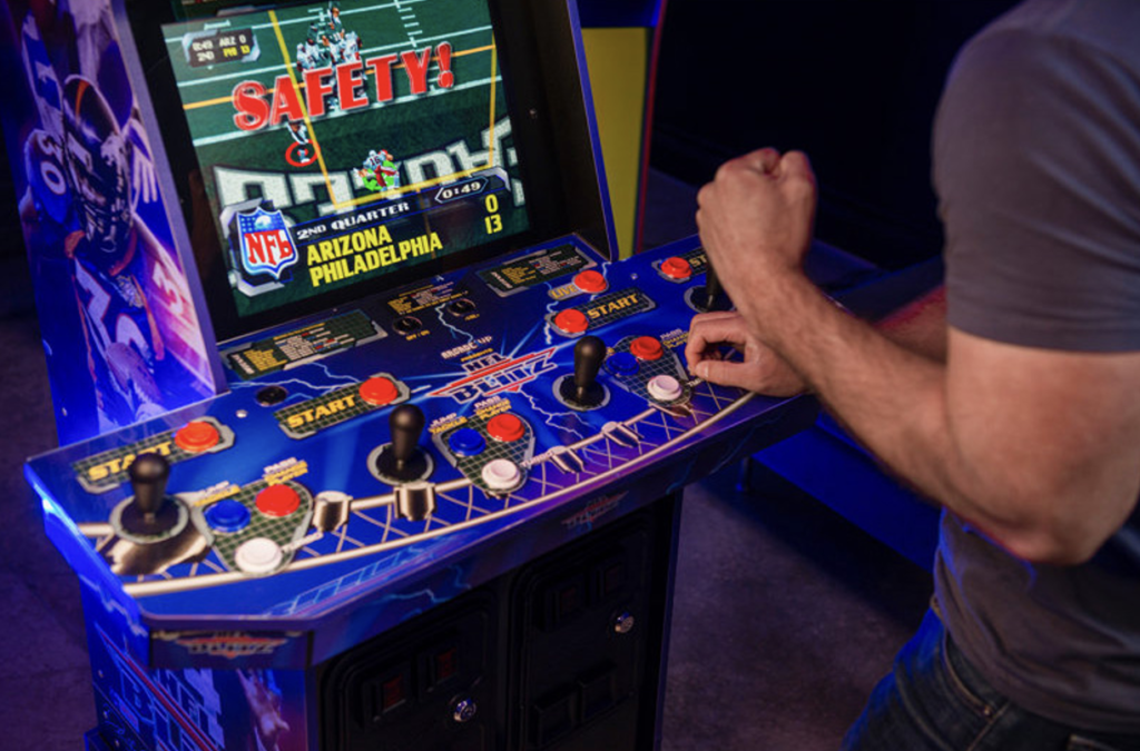 5 Unconventional Room Decor Elements for Men's Spaces