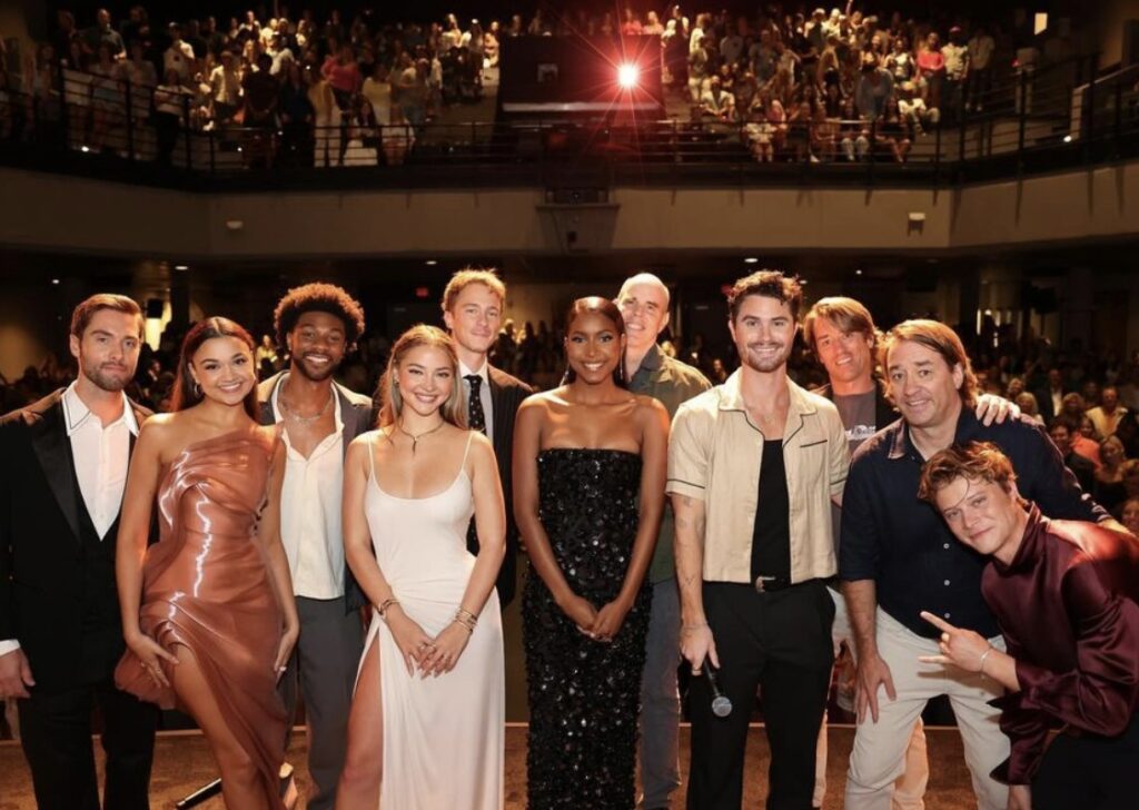 Drew Starkey Calls Madelyn Cline "Stunning" OBX Premiere