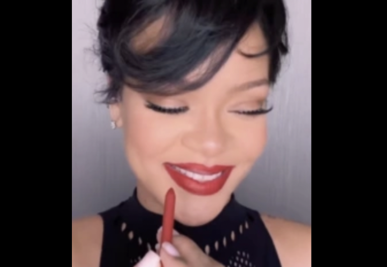 Why Are People Talking About Rihanna Teeth Before and Now Explained